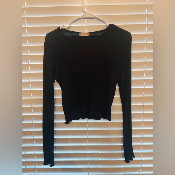 Altar'd State | Tops | Altard State Black Cropped Lettuce Edge Top ...
